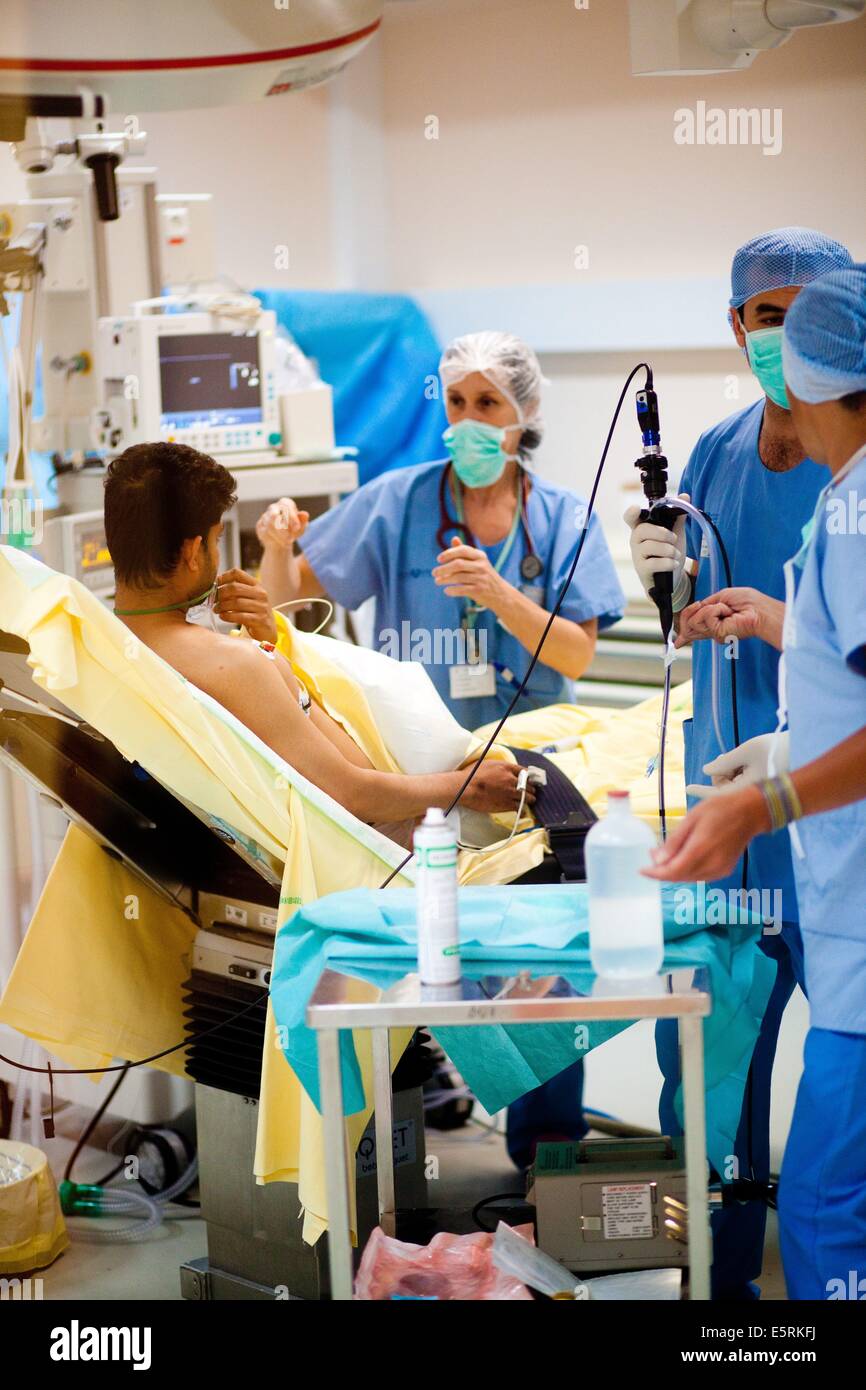Hospital operating theatre hi-res stock photography and images - Alamy