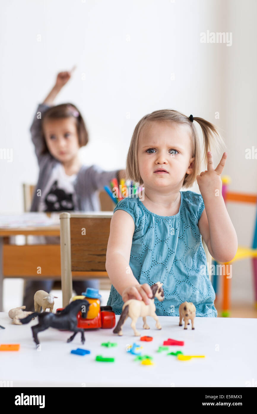 Nursery school children counting hi-res stock photography and images ...
