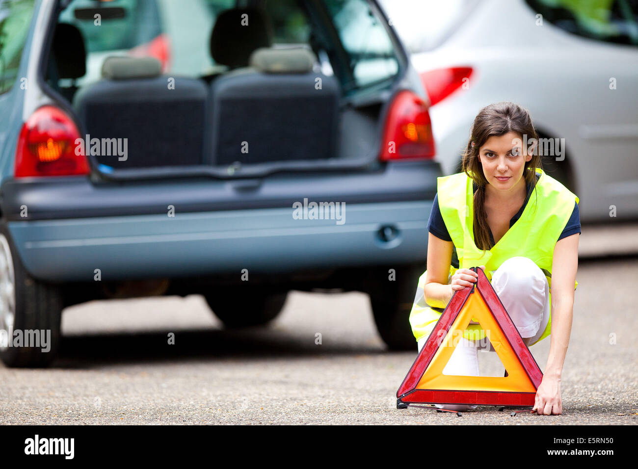 Safety triangle hi-res stock photography and images - Alamy