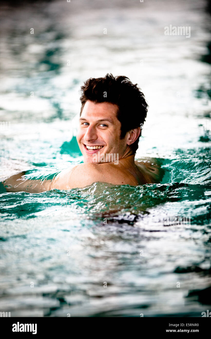 Old swimming pool hi-res stock photography and images - Alamy