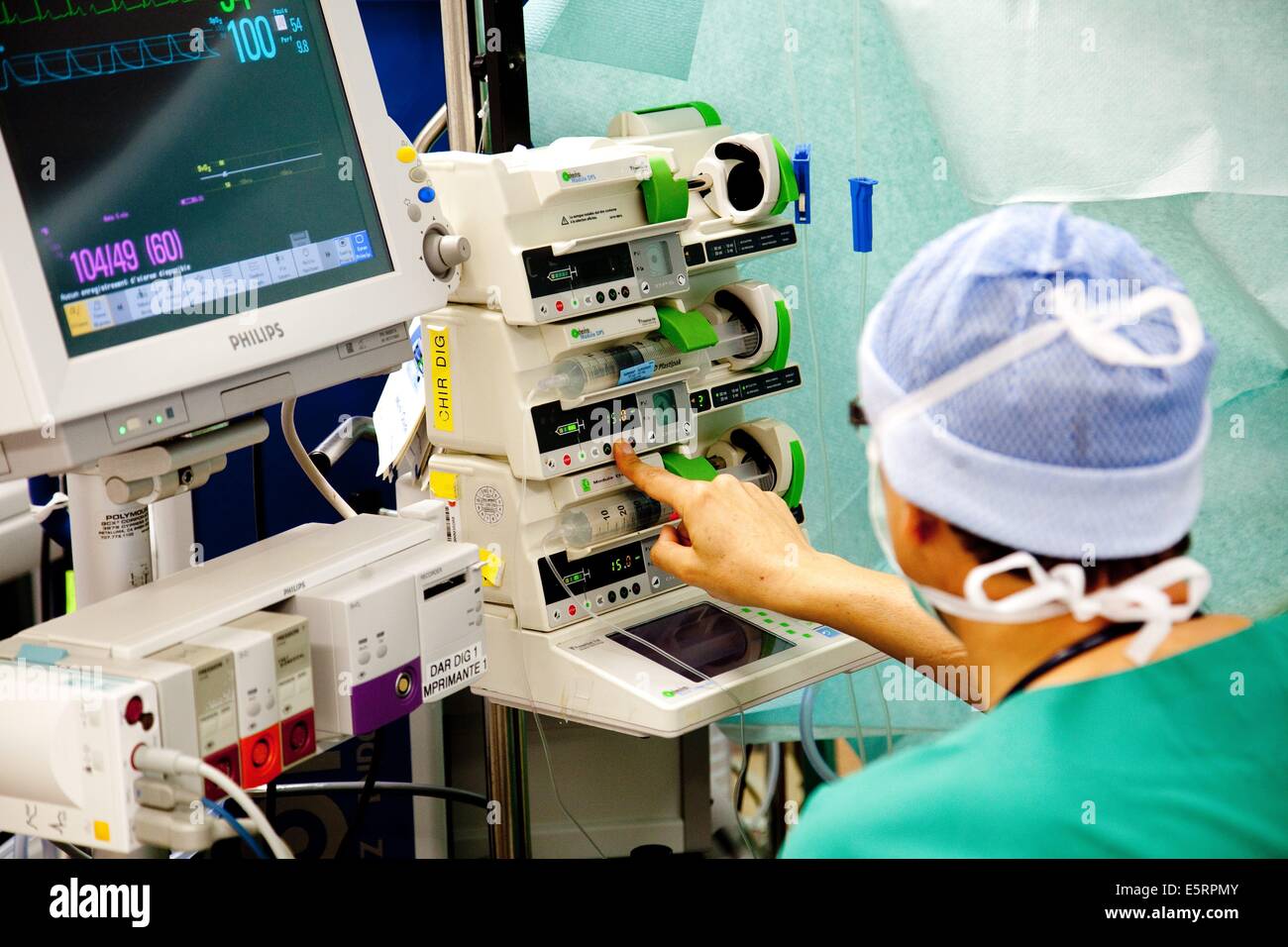 Partial removal of a liver from a living donor by laparoscopy for a ...