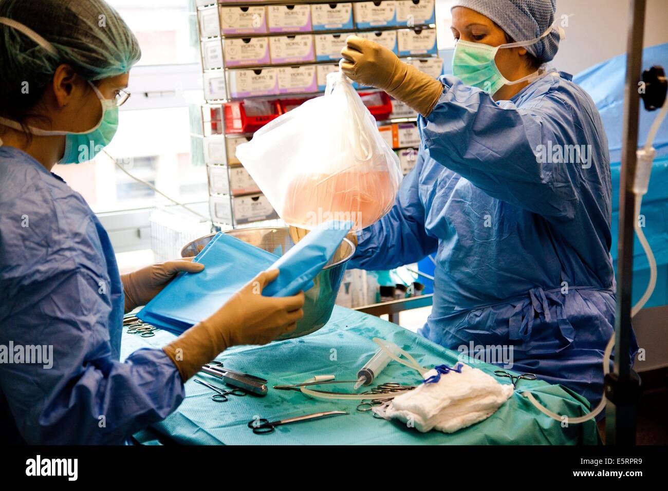 Partial removal of a liver from a living donor by laparoscopy for a ...