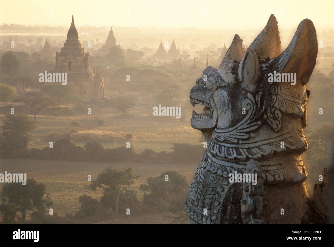 Chinthe hi-res stock photography and images - Alamy