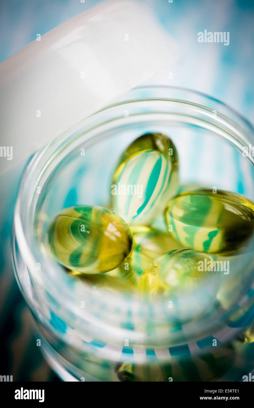 Nutritional supplements, liquid nutritional supplements in capsules on ...