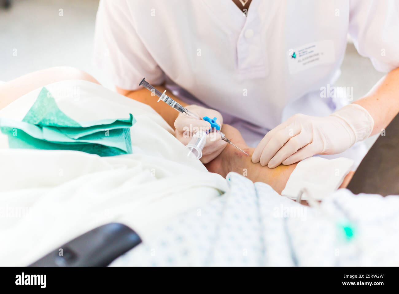 Blood gas hi-res stock photography and images - Alamy