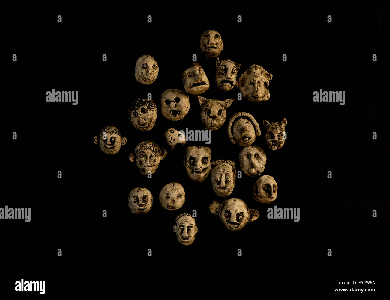 Clay faces hi-res stock photography and images - Alamy
