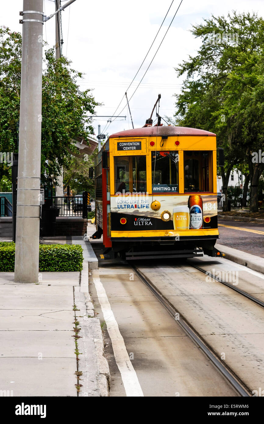 Overhead municipal streetcar hi-res stock photography and images - Alamy
