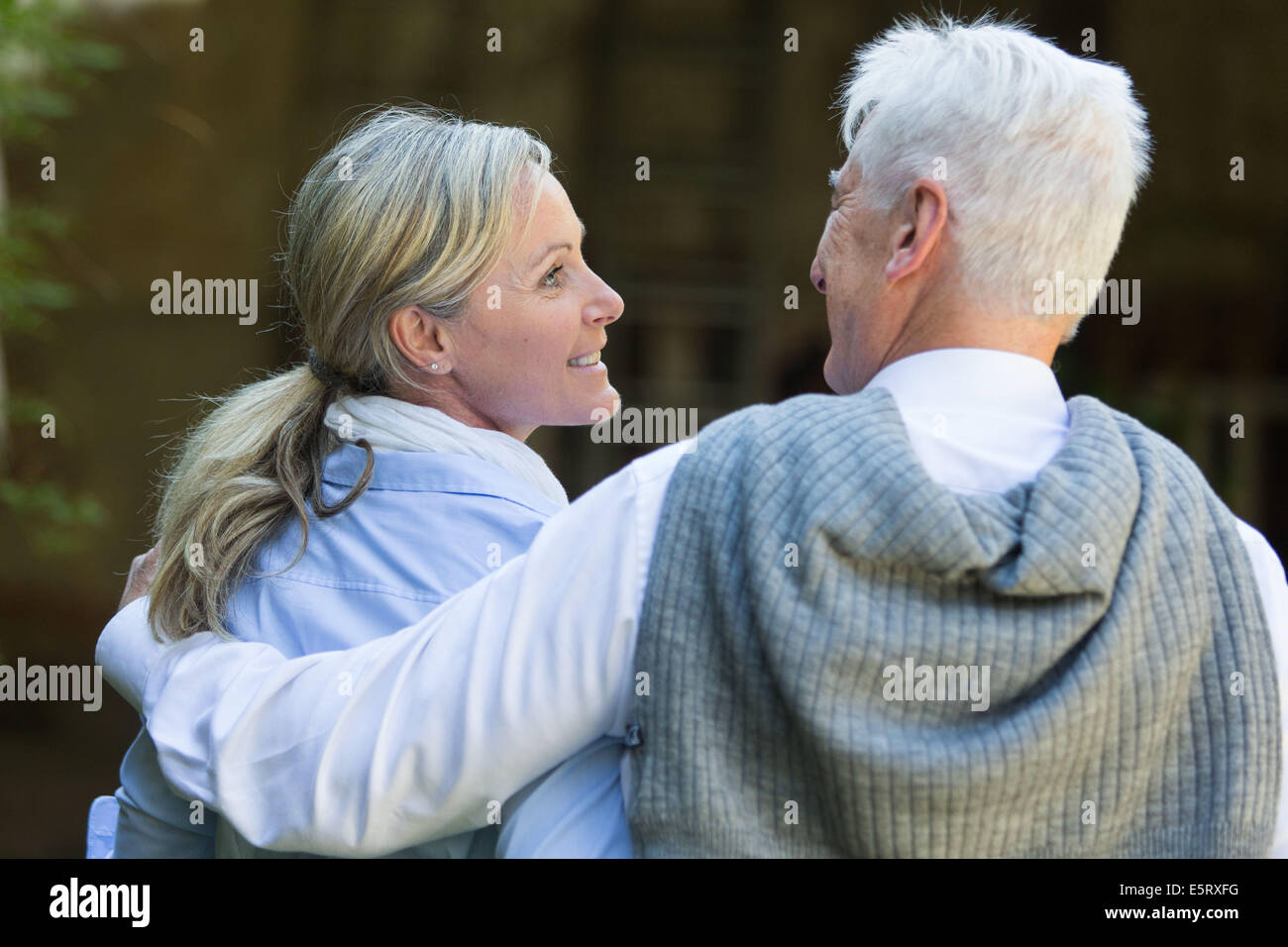 80 year old couple hi-res stock photography and images - Alamy
