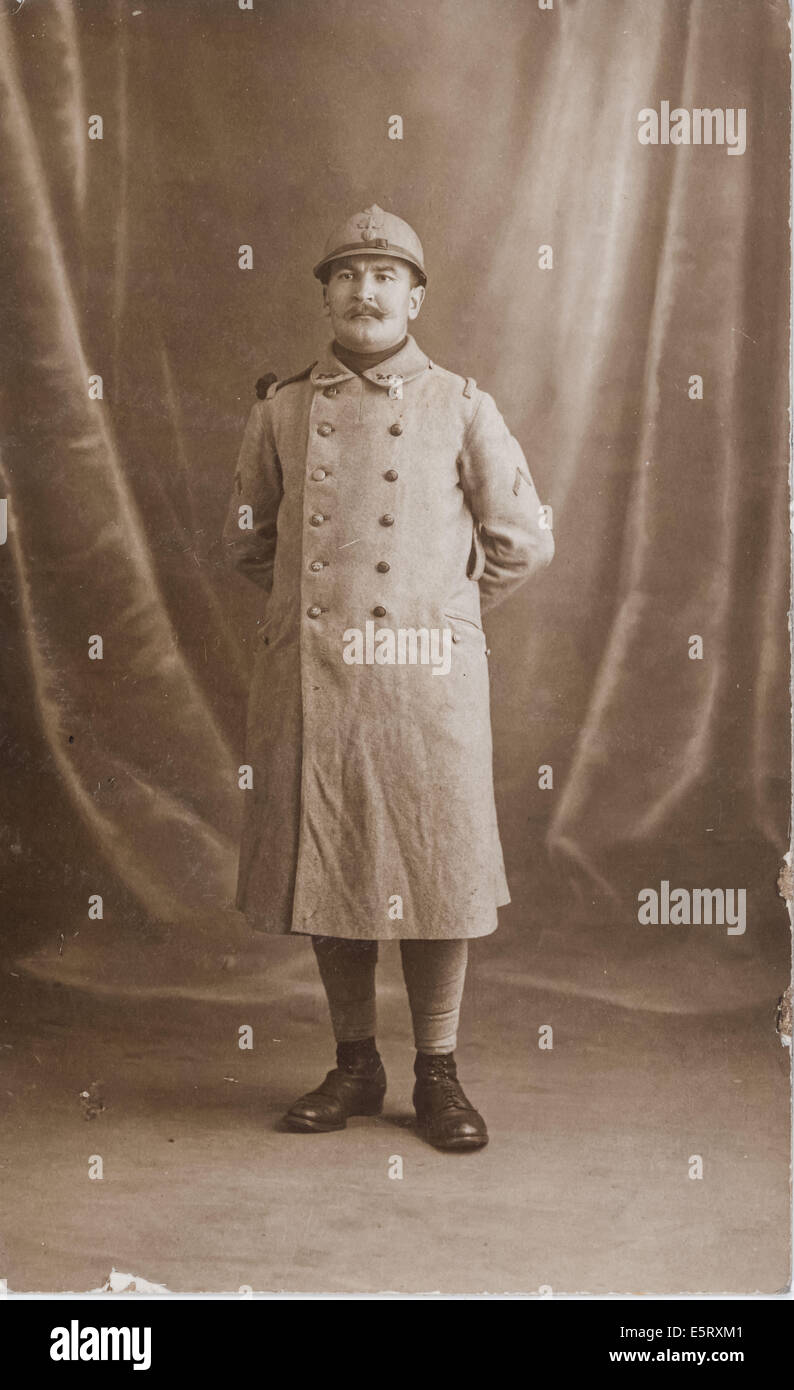 French soldier posing during the First World War Stock Photo - Alamy
