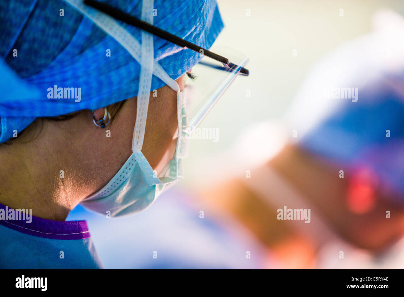 Nurse in an operating room Stock Photo - Alamy