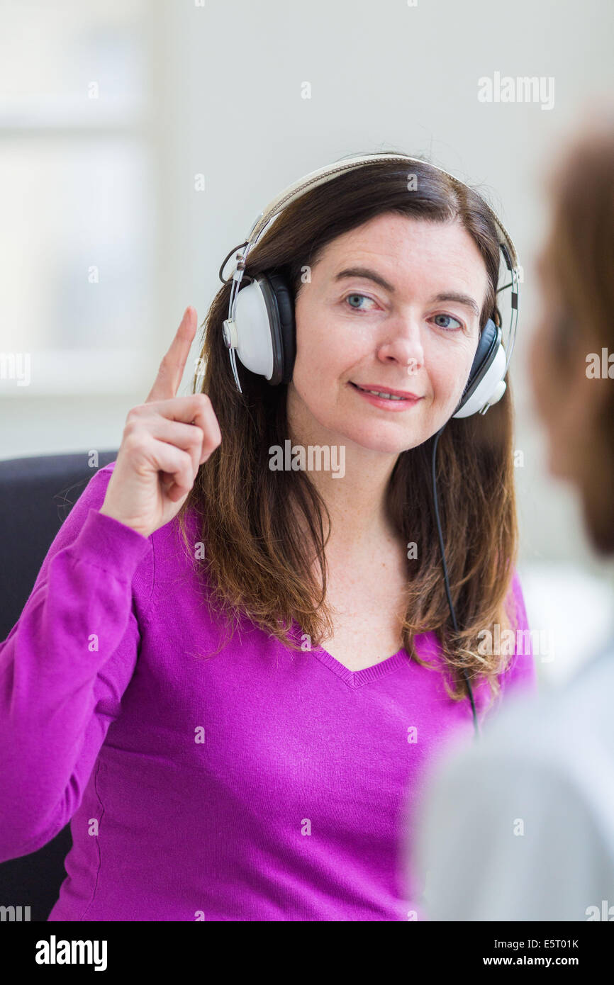 Audiometry test hi-res stock photography and images - Alamy