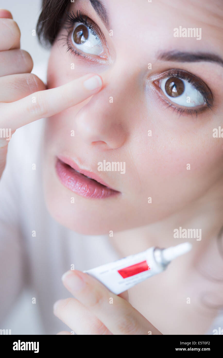 Eye ointment hi-res stock photography and images - Alamy