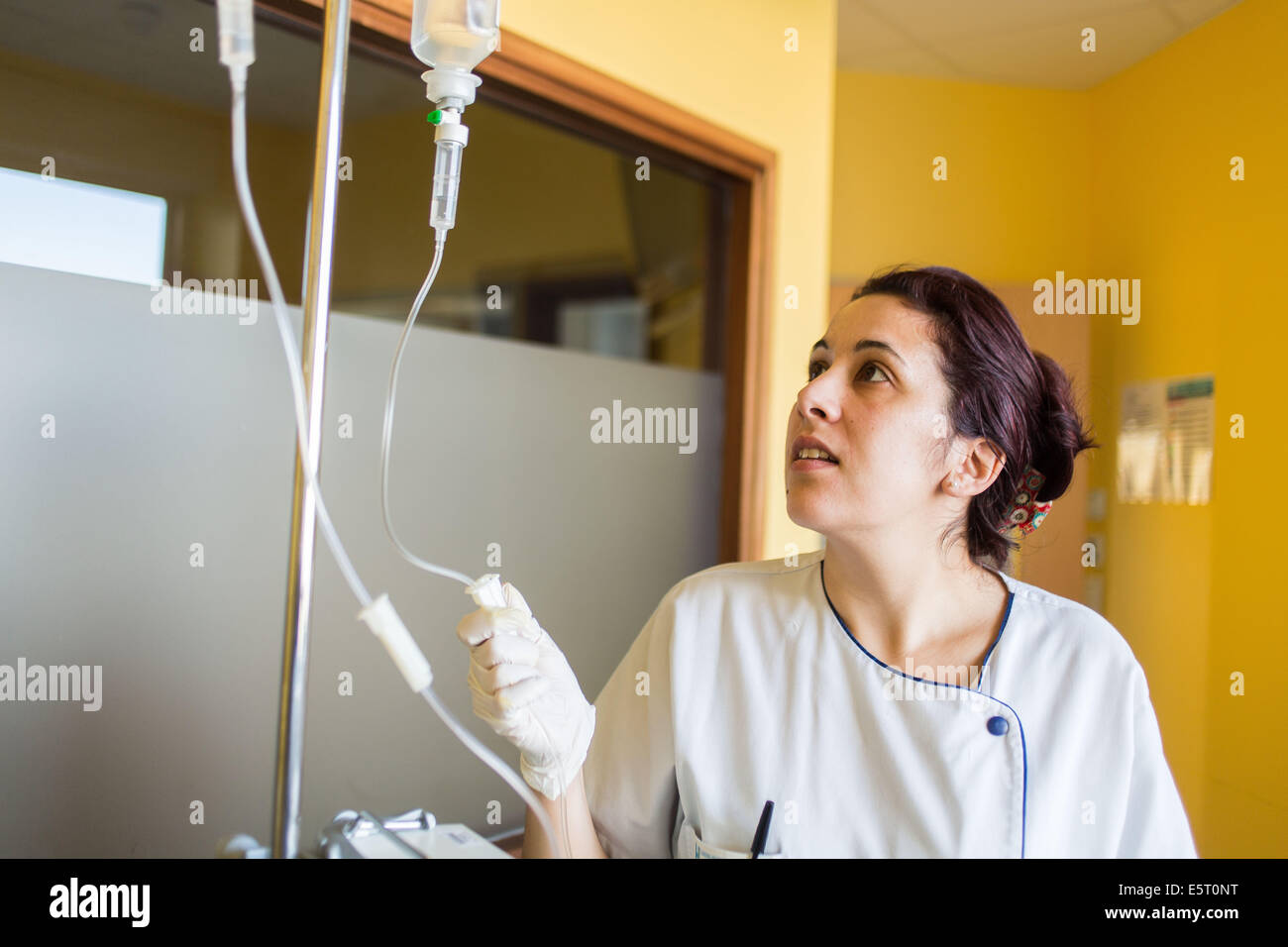 Oncology department, chemotherapy in day hospital, Angoulême hospital ...