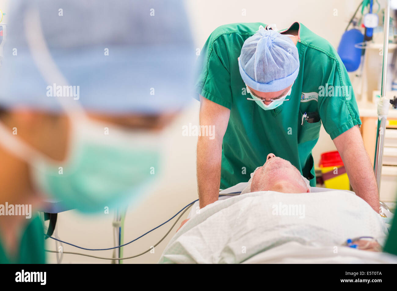 Surgery (ingrown toenail) under hypnosis suppress the pain of local ...