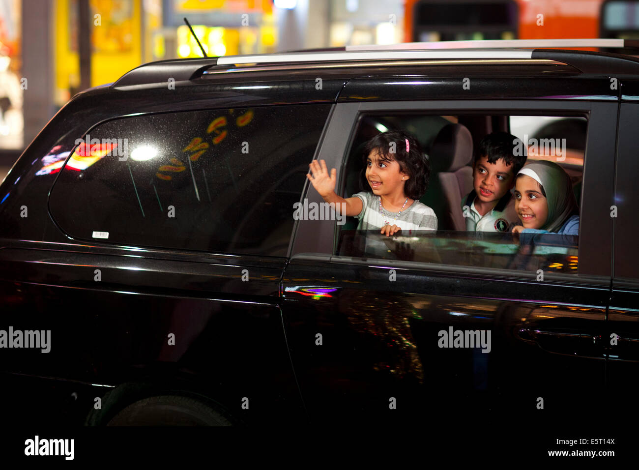 seeing sights on Hollywood Boulevard, Los Angeles, California, United ...