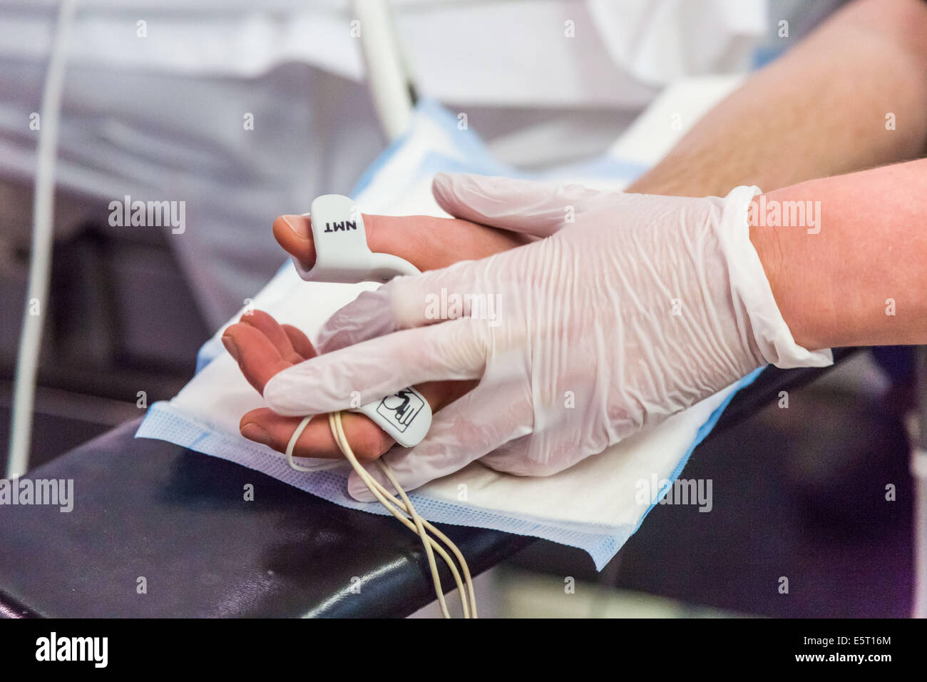 General anesthesia hi-res stock photography and images - Alamy