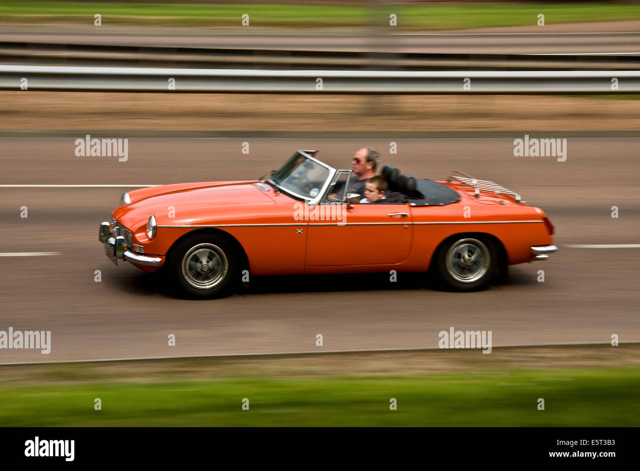Mg car 1970s hi-res stock photography and images - Alamy