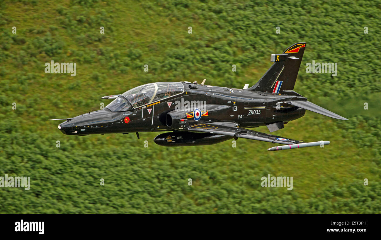 Raf hawk jet trainer aircraft hi-res stock photography and images - Alamy