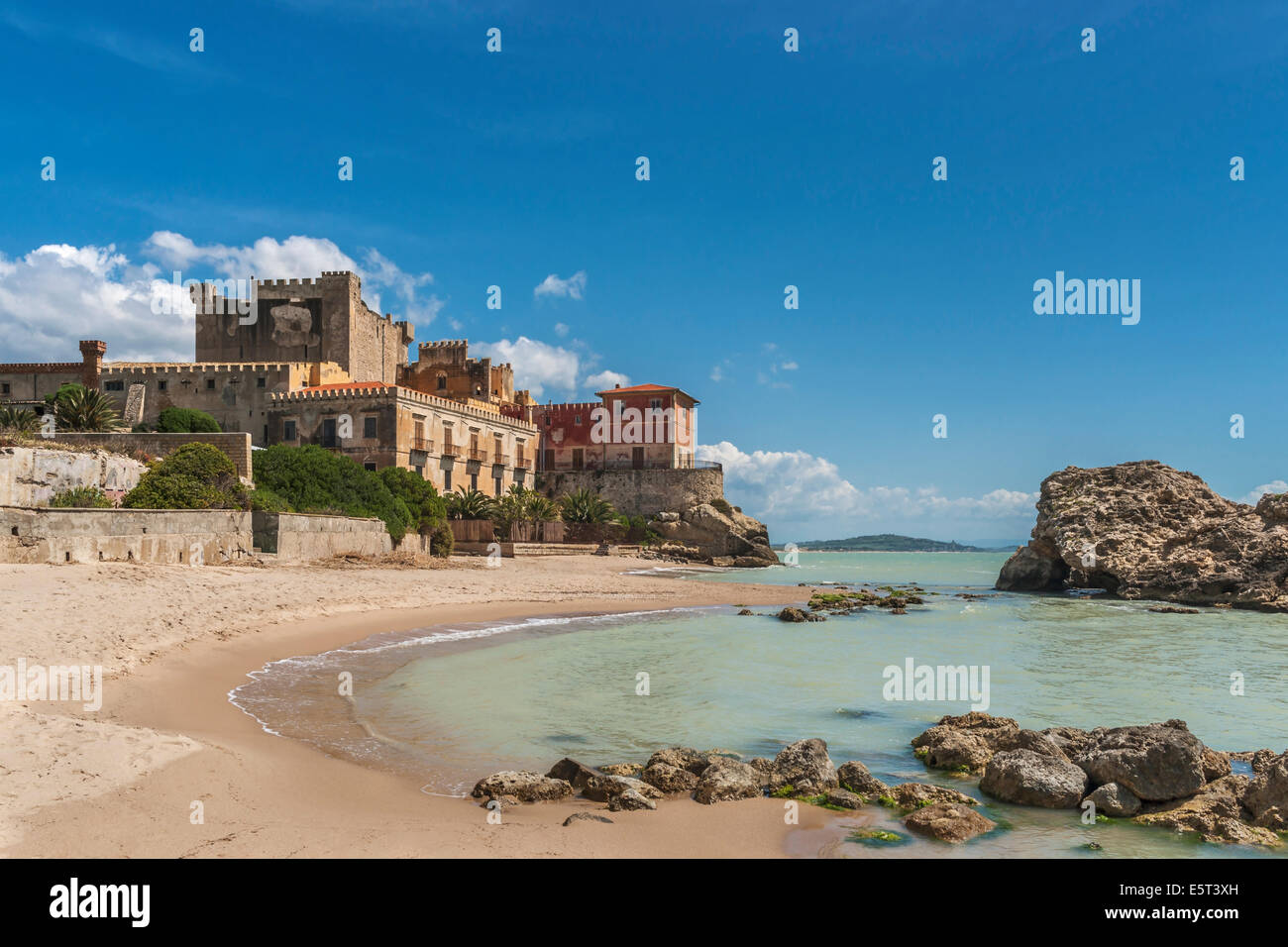 Sicily italy falconara castle hi-res stock photography and images - Alamy