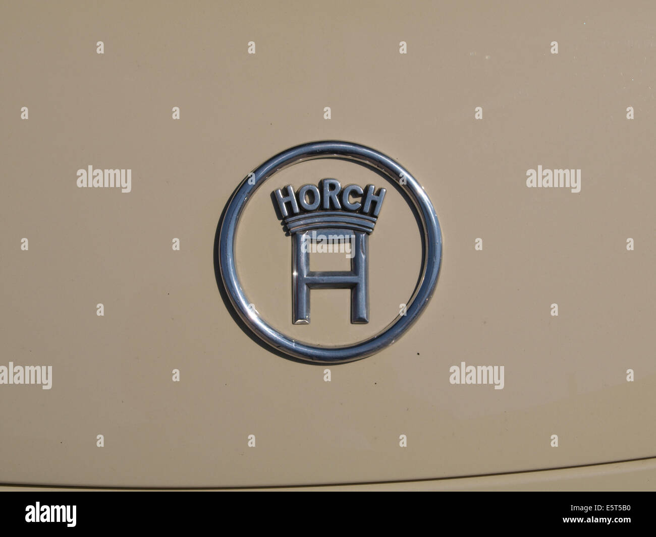 Horch 930V Sport (1937), Logo, Insignia, Emblem, Dutch licence ...