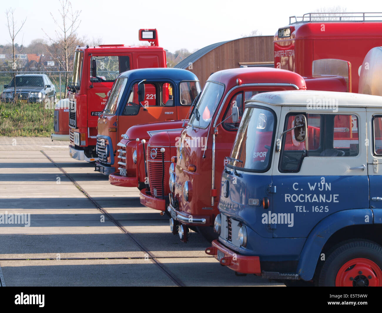 Classic trucks hi-res stock photography and images - Alamy