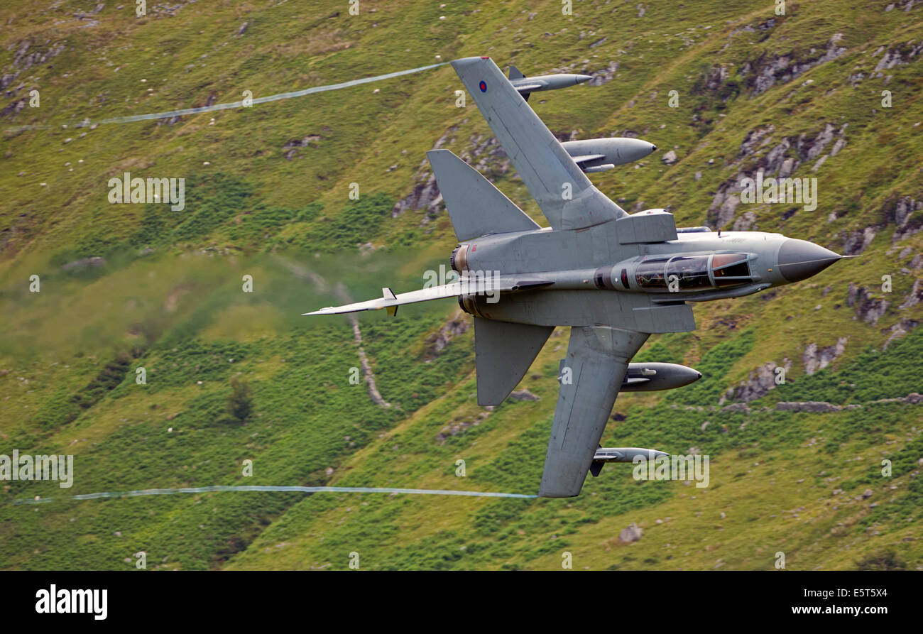 RAF Panavia Tornado GR4 flying low level fling area seven (LFA 7) Mach Loop Stock Photo - Alamy