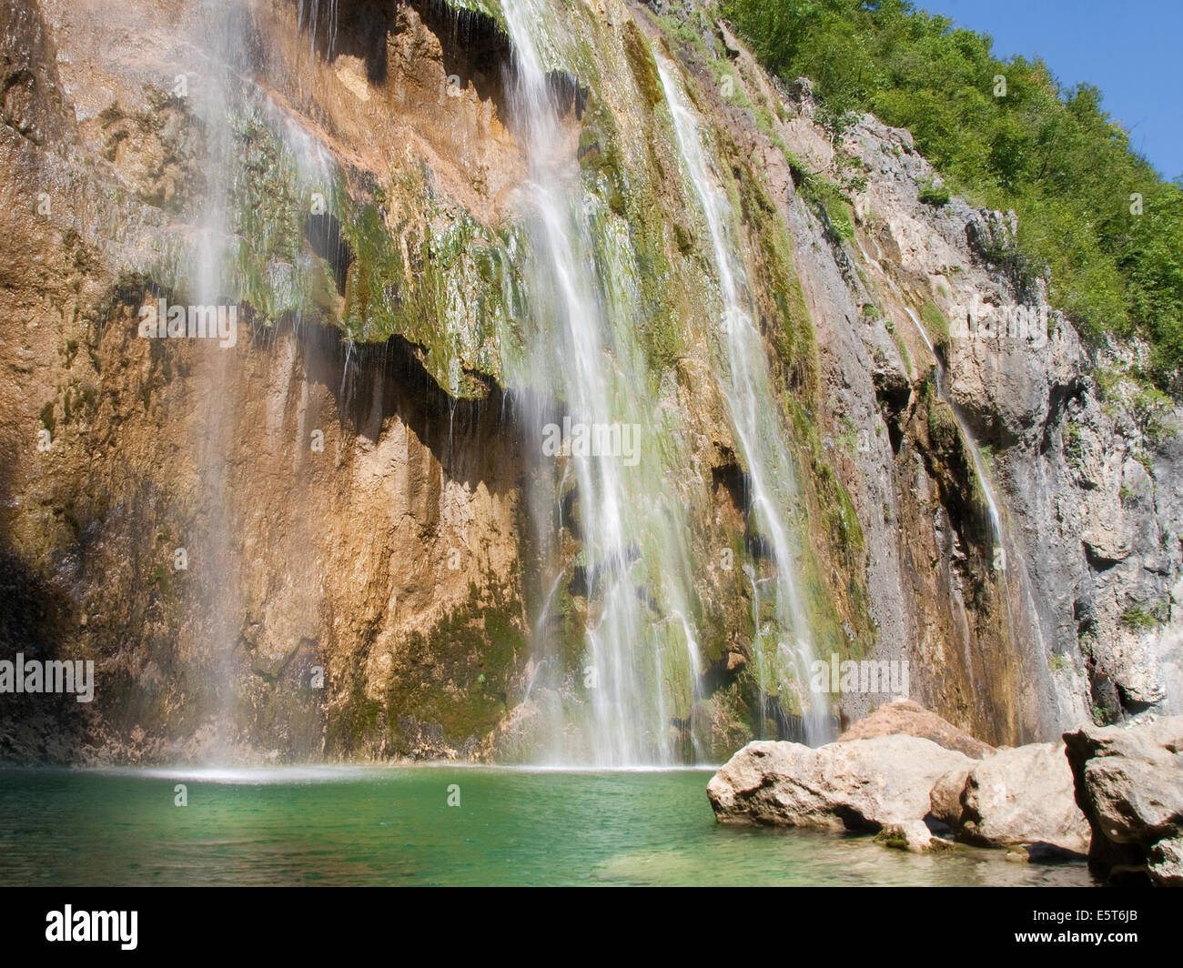 Big Waterfall (Veliki Slap) in the Plitvice Lakes National Park ...