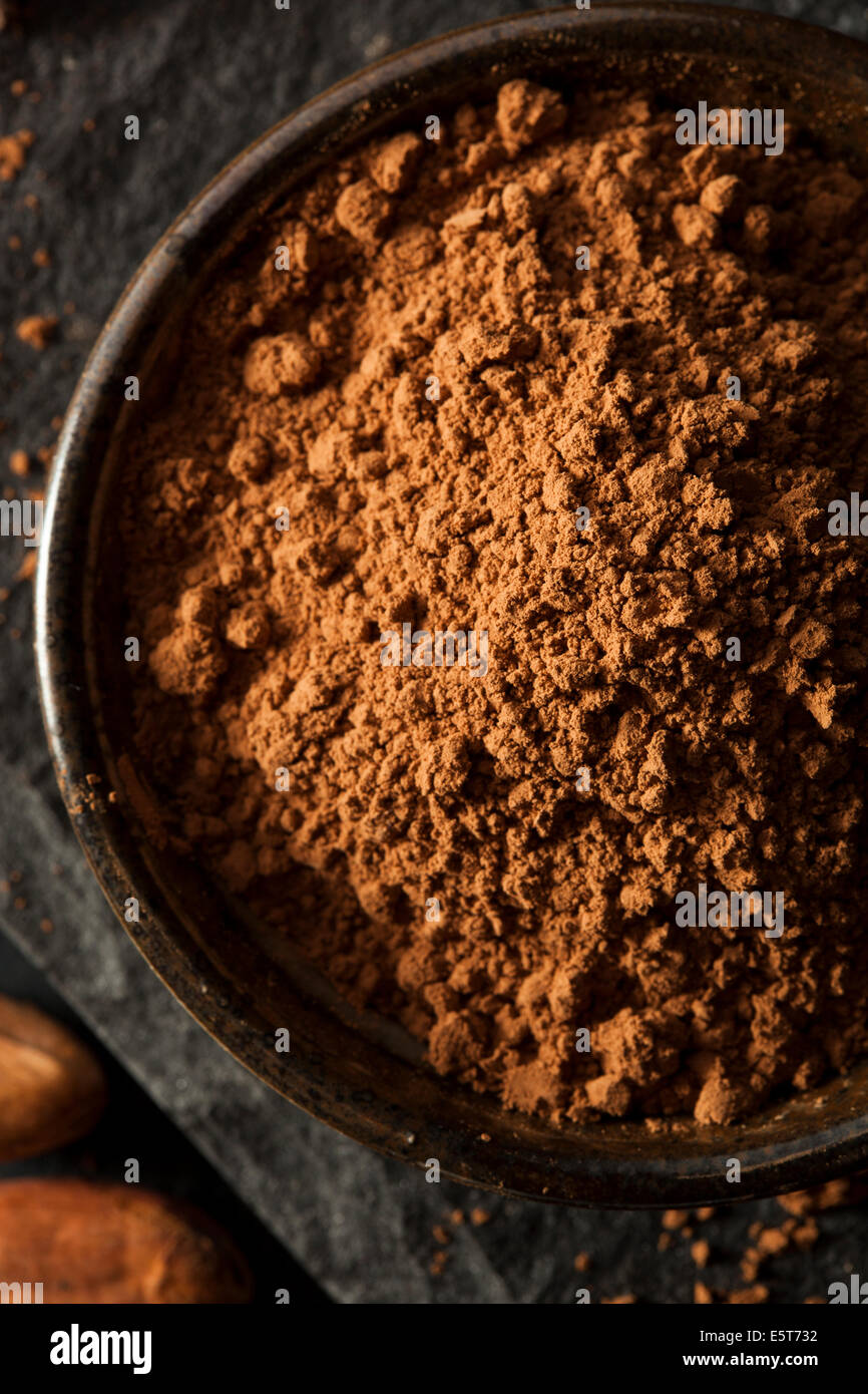Cocoa powder baking hi-res stock photography and images - Alamy