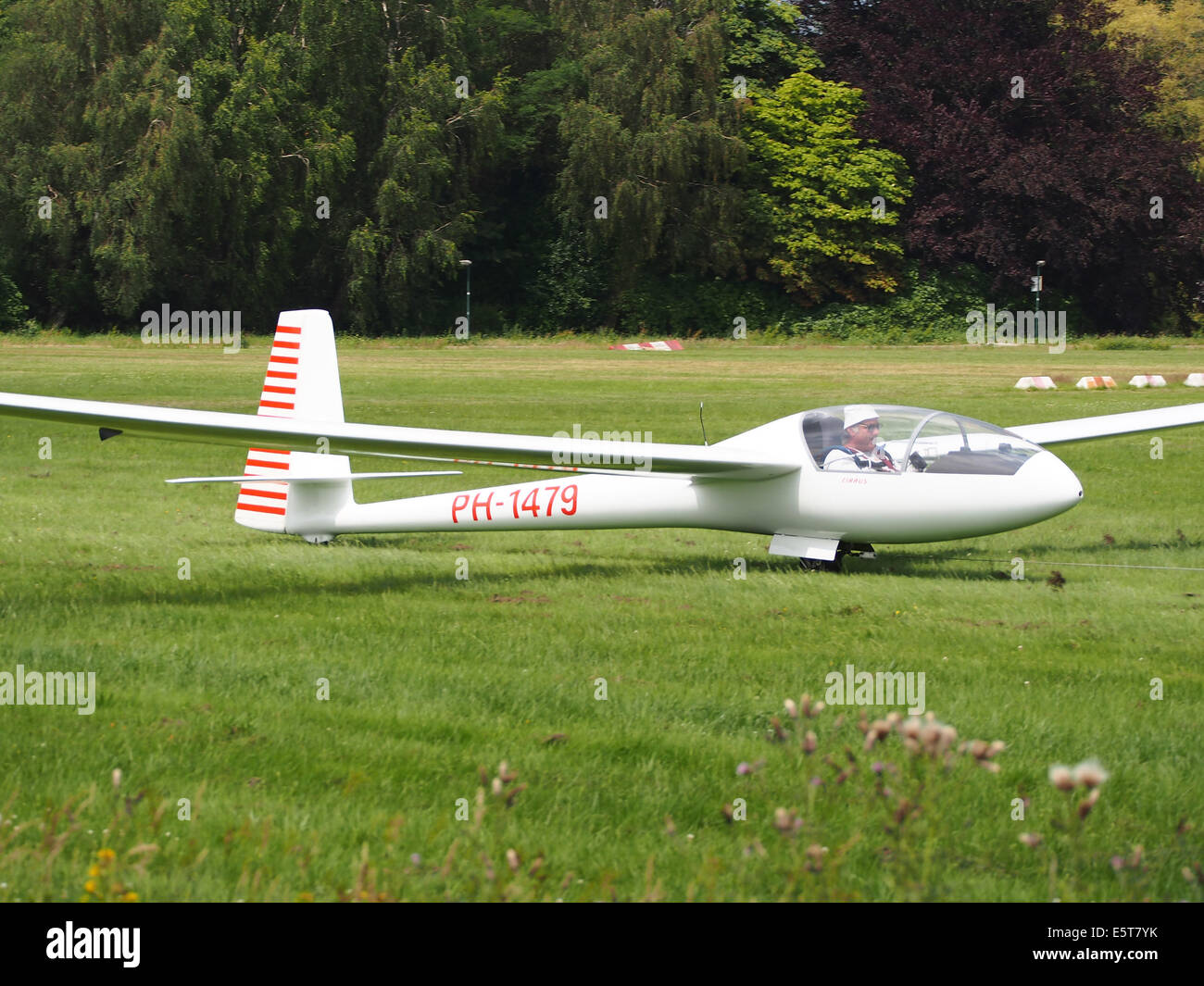 PH-1479 is a Schempp-H Cirrus sailplane, seen at Hilversum Airport in ...