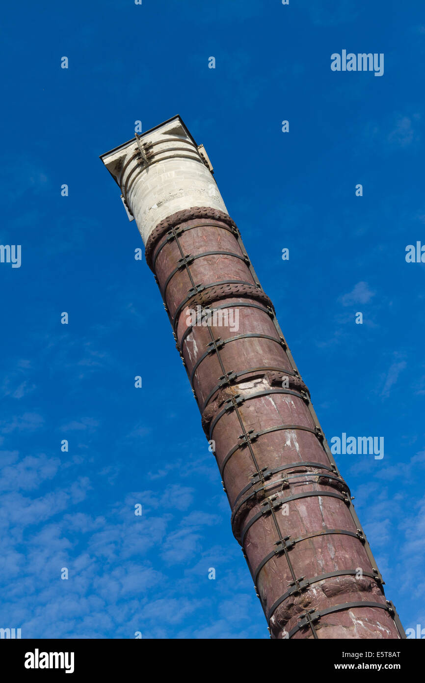 Burnt turkey hi-res stock photography and images - Alamy