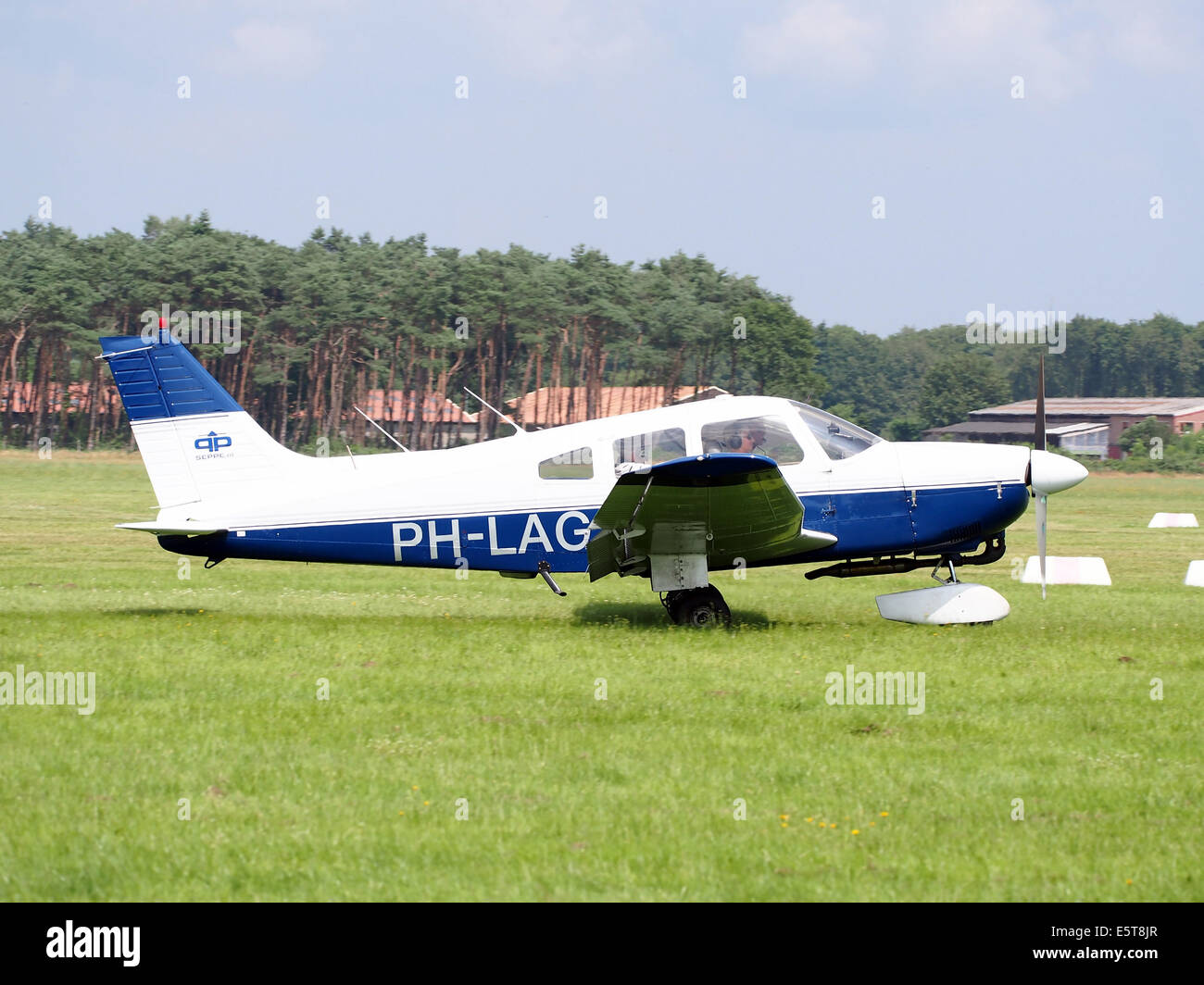 PH-LAG Piper Archer at Hilversum Airport (ICAO EHHV), photo1 Stock ...