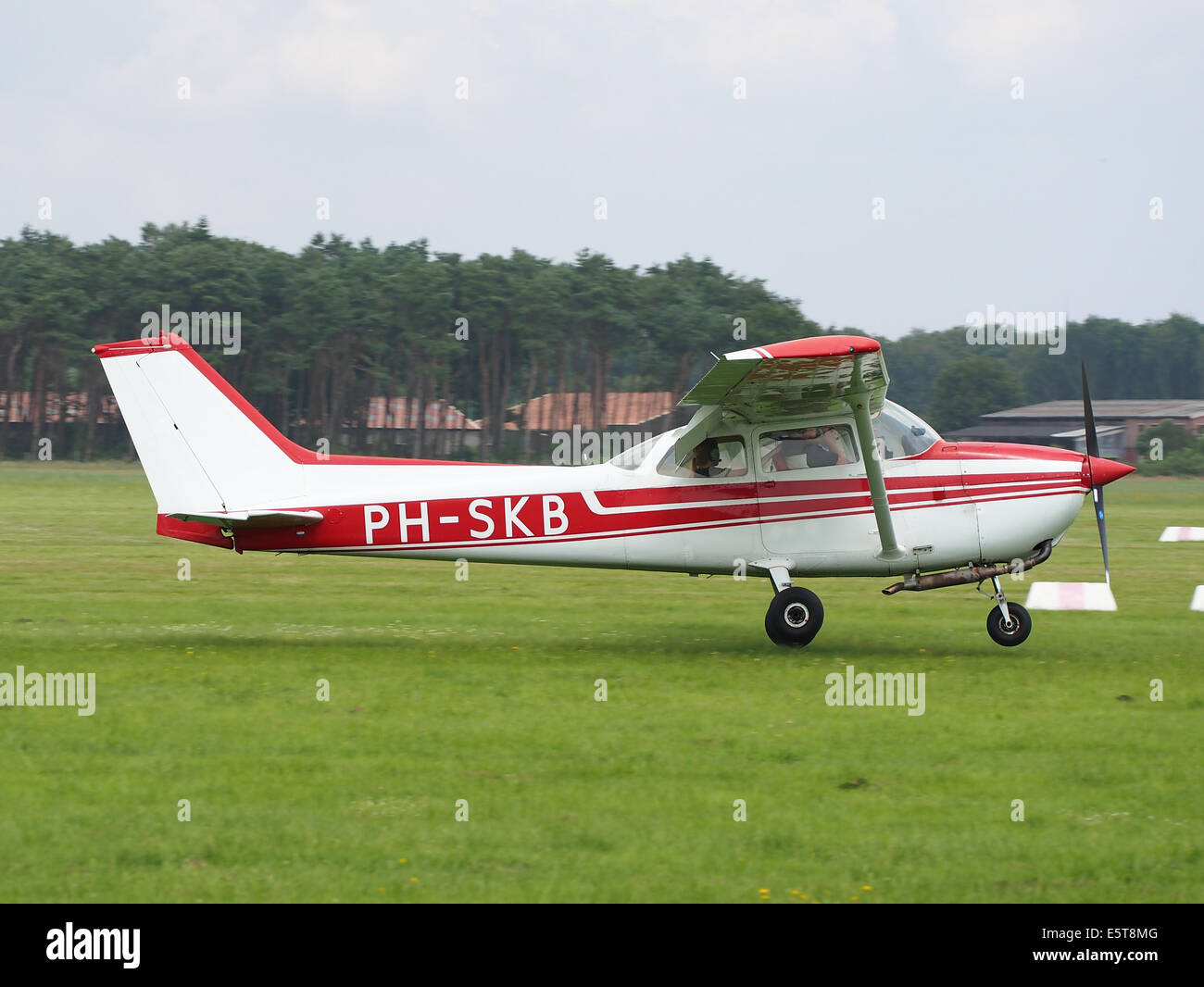 Skb design hi-res stock photography and images - Alamy