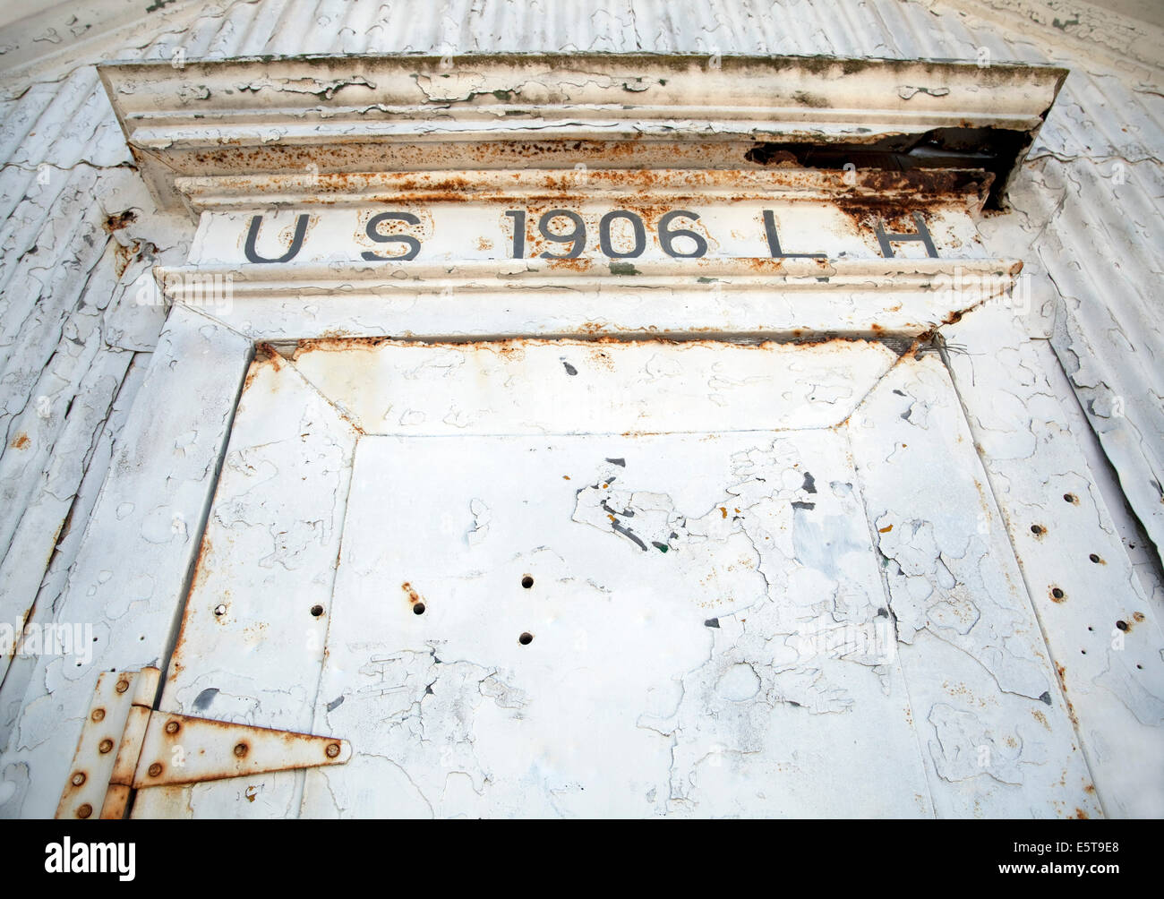 Old boat house door at Browns Point Lighthouse Park, Tacoma, Washington ...