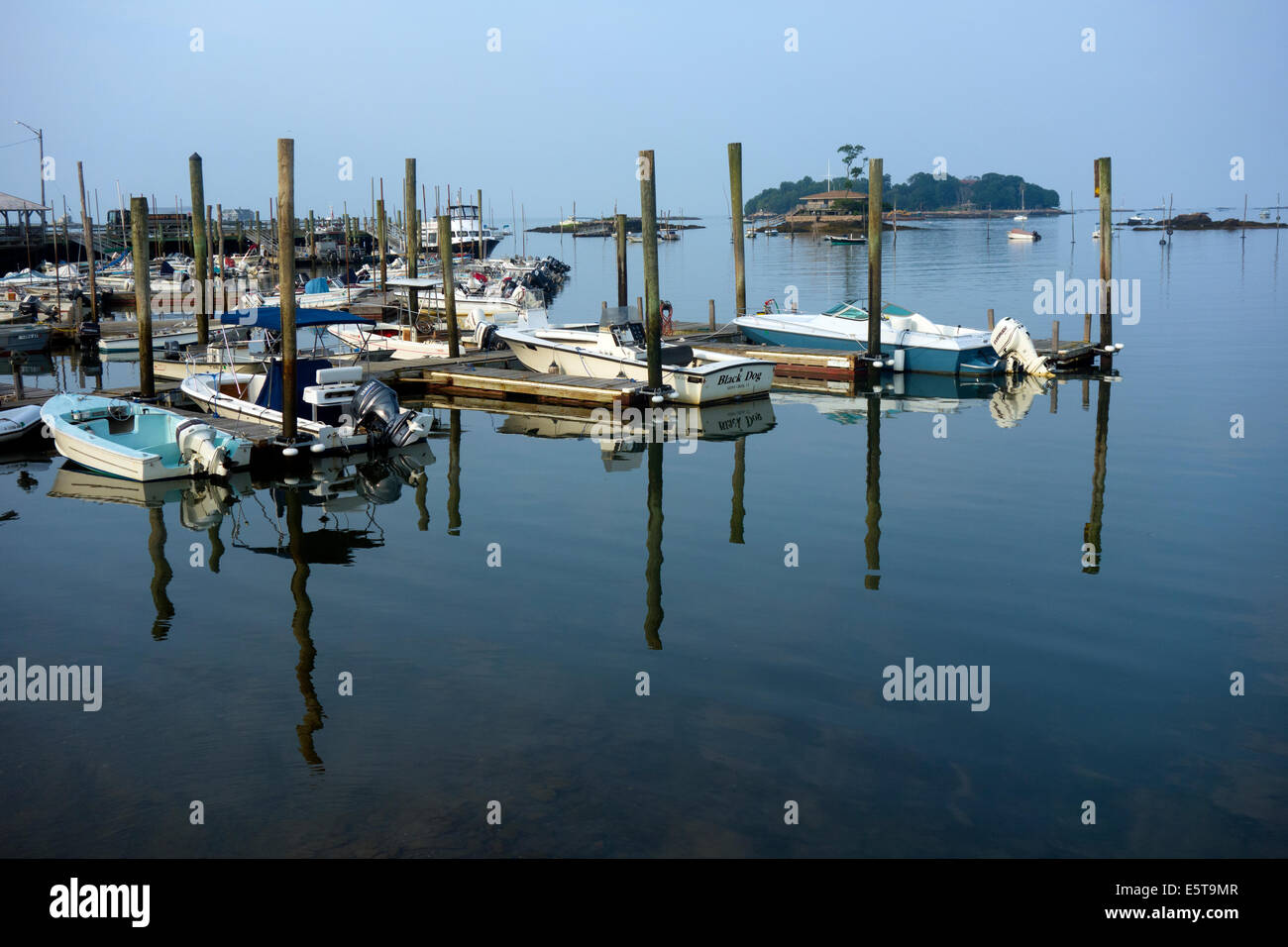 Thimble islands hi-res stock photography and images - Alamy