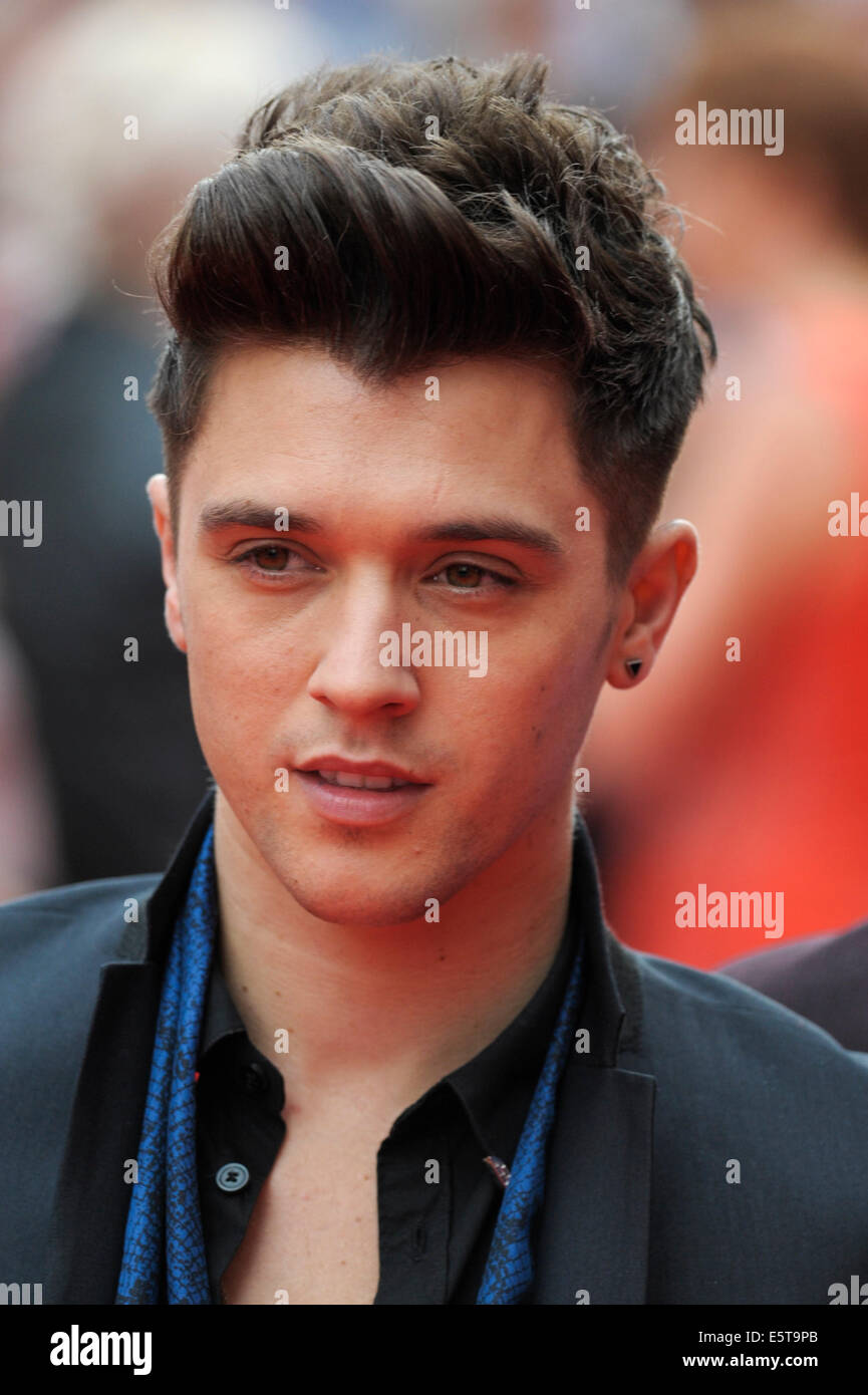 The inbetweeners hi-res stock photography and images - Alamy