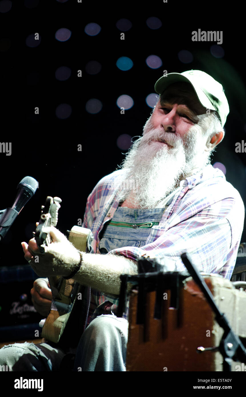 Seasick man hi-res stock photography and images - Alamy