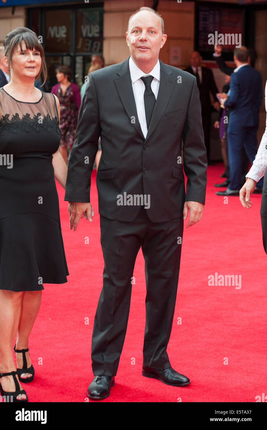 Inbetweeners hi-res stock photography and images - Alamy