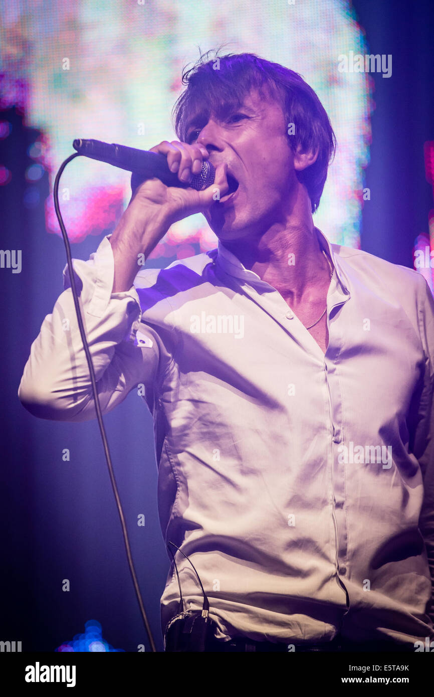 Brett anderson hi-res stock photography and images - Alamy