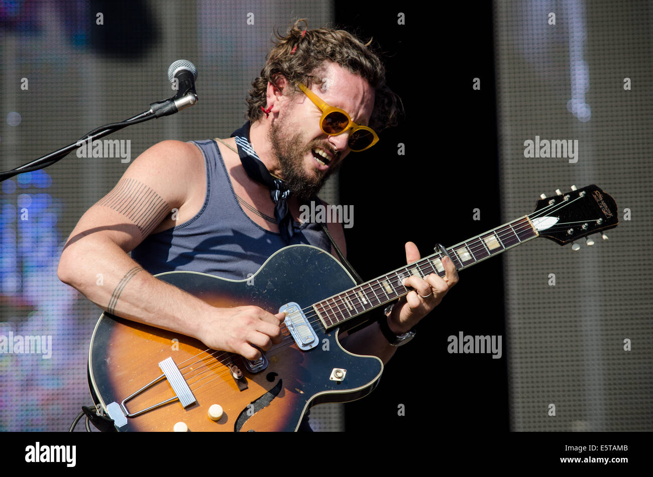 John Butler trio live at concert Stock Photo - Alamy