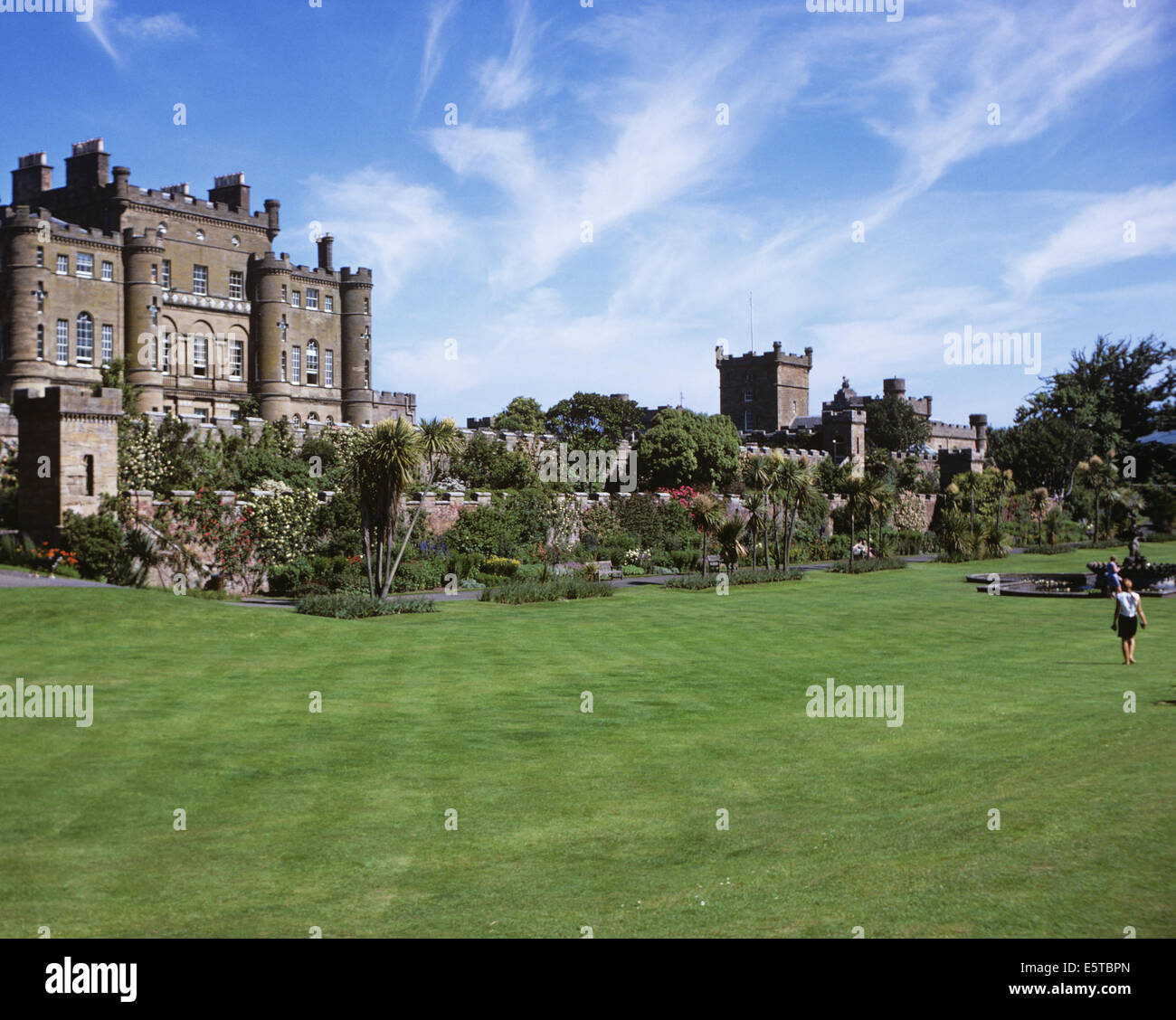 Tourists, Culzean Castle, Maybole, Ayrshire, Scotland 690714 013 Stock ...