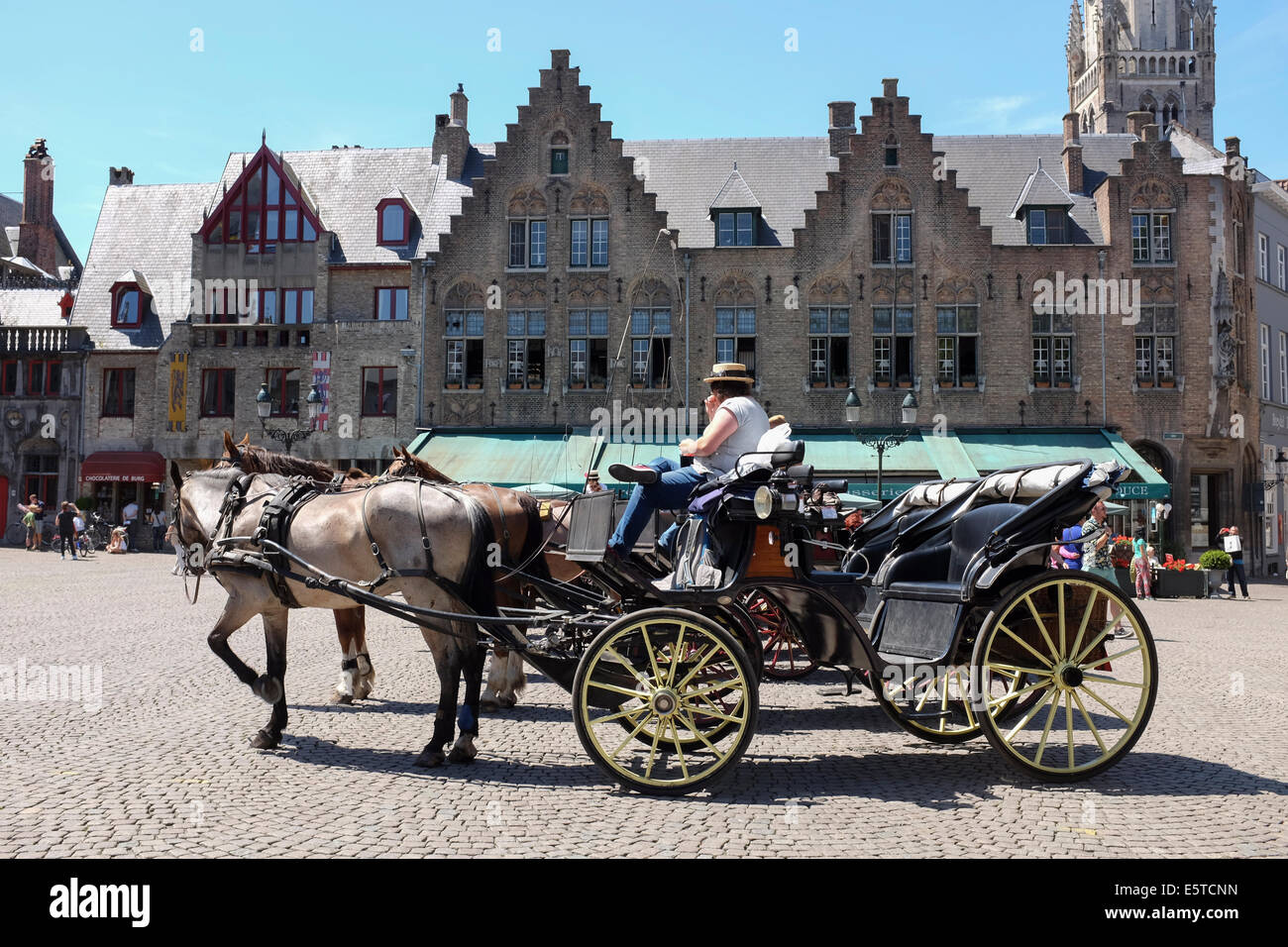 Tour stop hi-res stock photography and images - Alamy