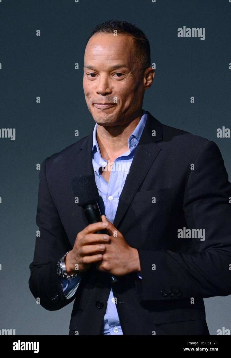 Jason carroll hi-res stock photography and images - Alamy