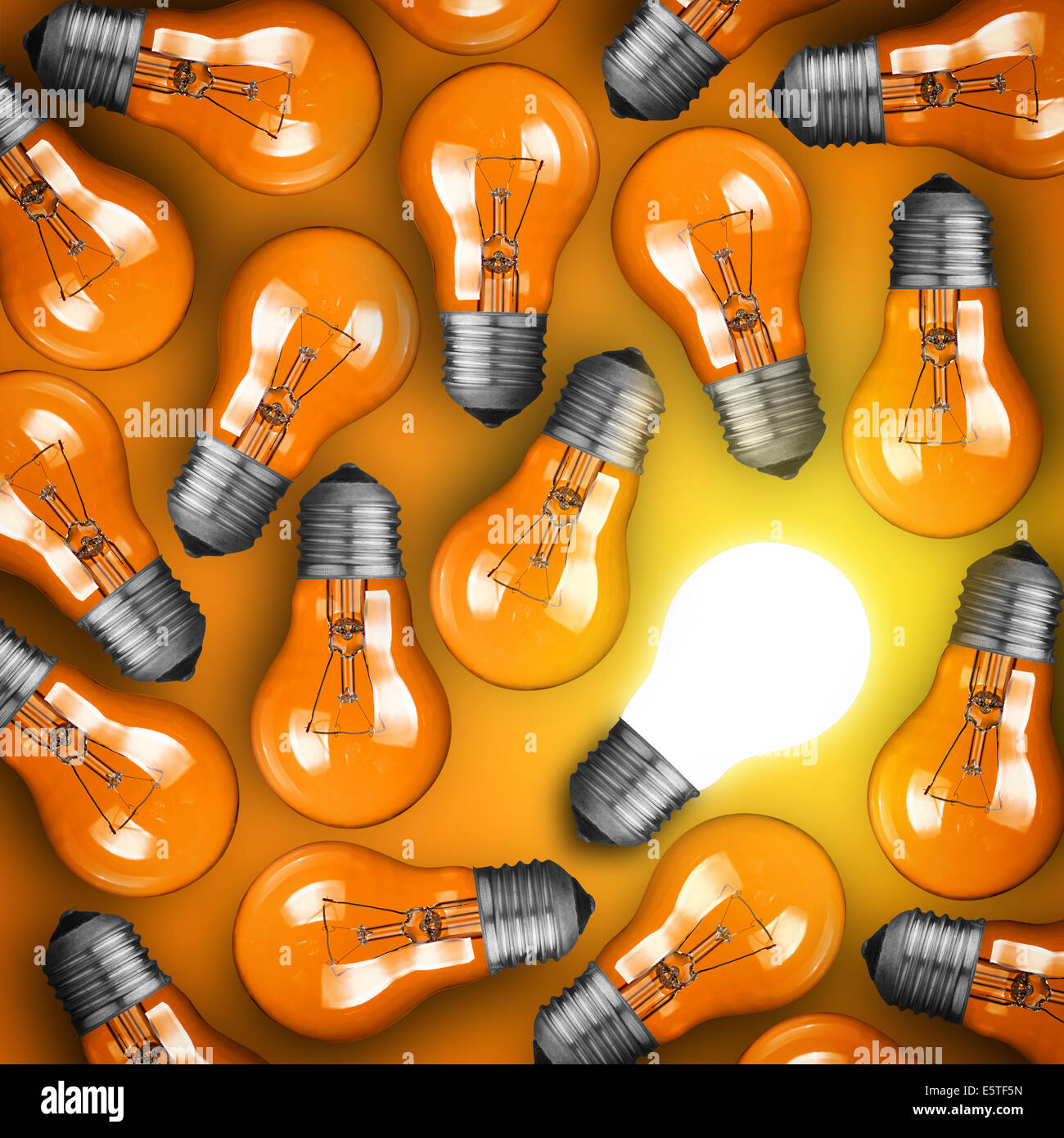 Row of light bulbs hi-res stock photography and images - Alamy