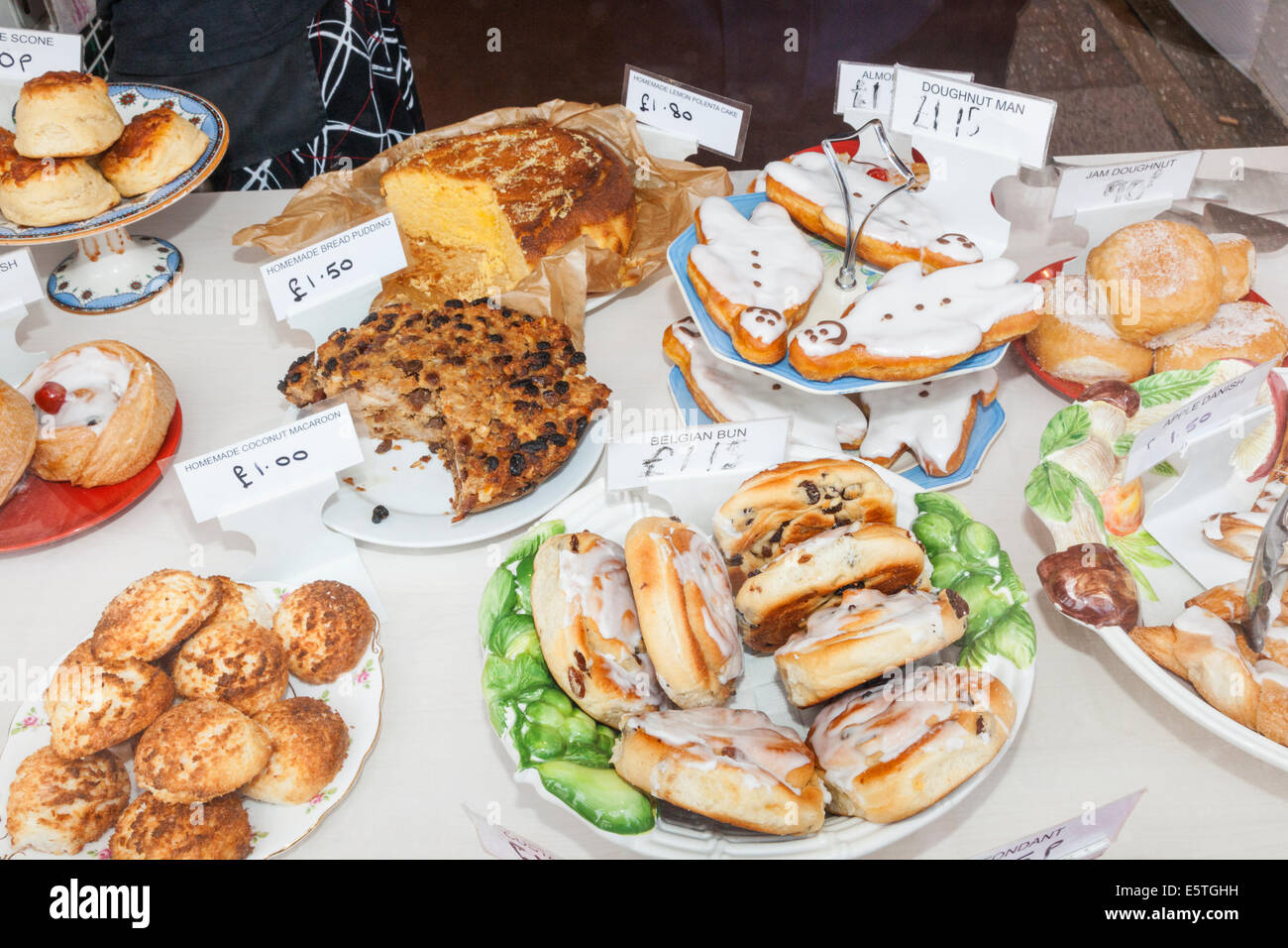 England, Dorset, Dorchester, Traditional Cake Shop Window Display Stock ...