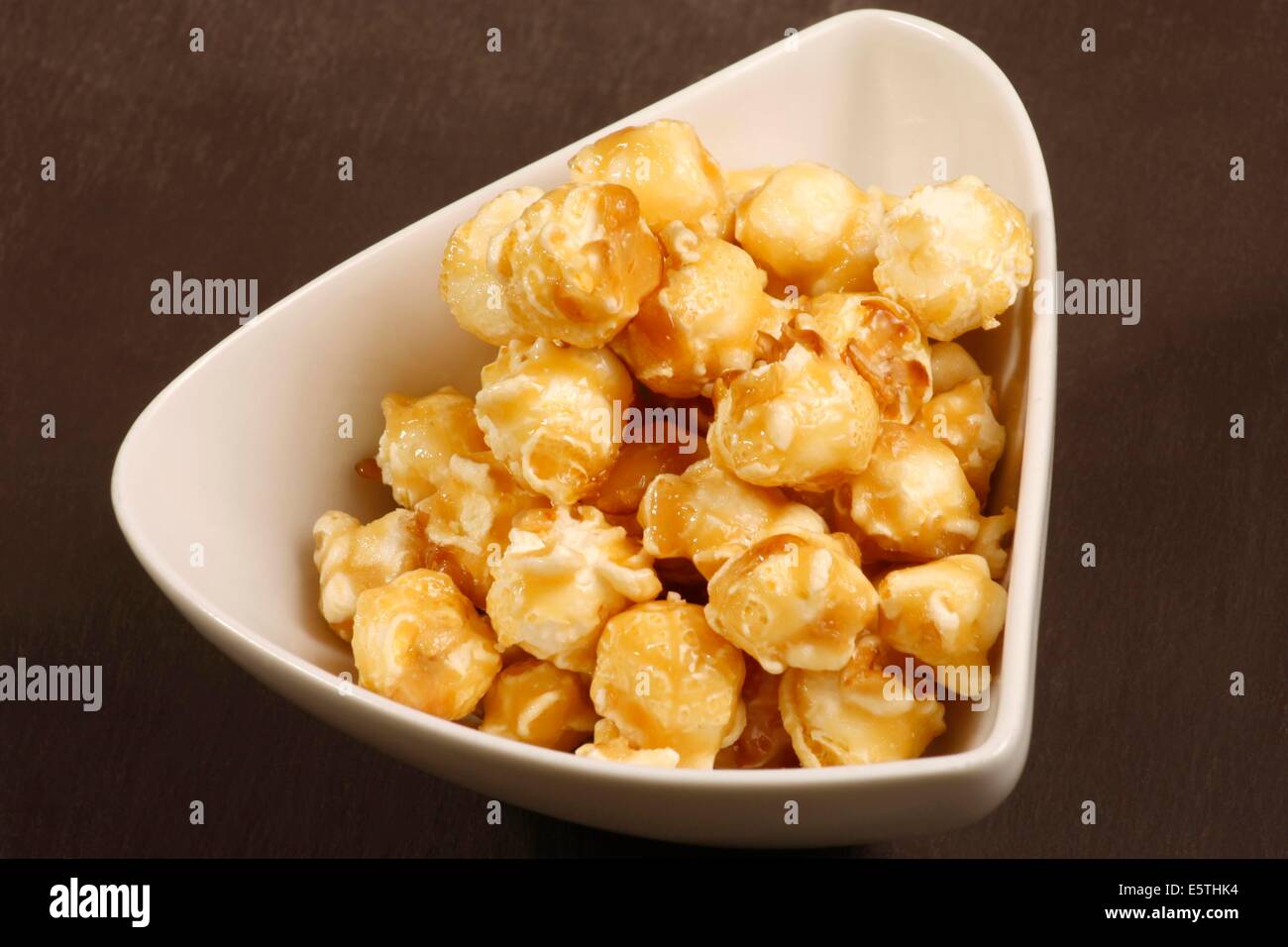 Toffee popcorn hi-res stock photography and images - Alamy