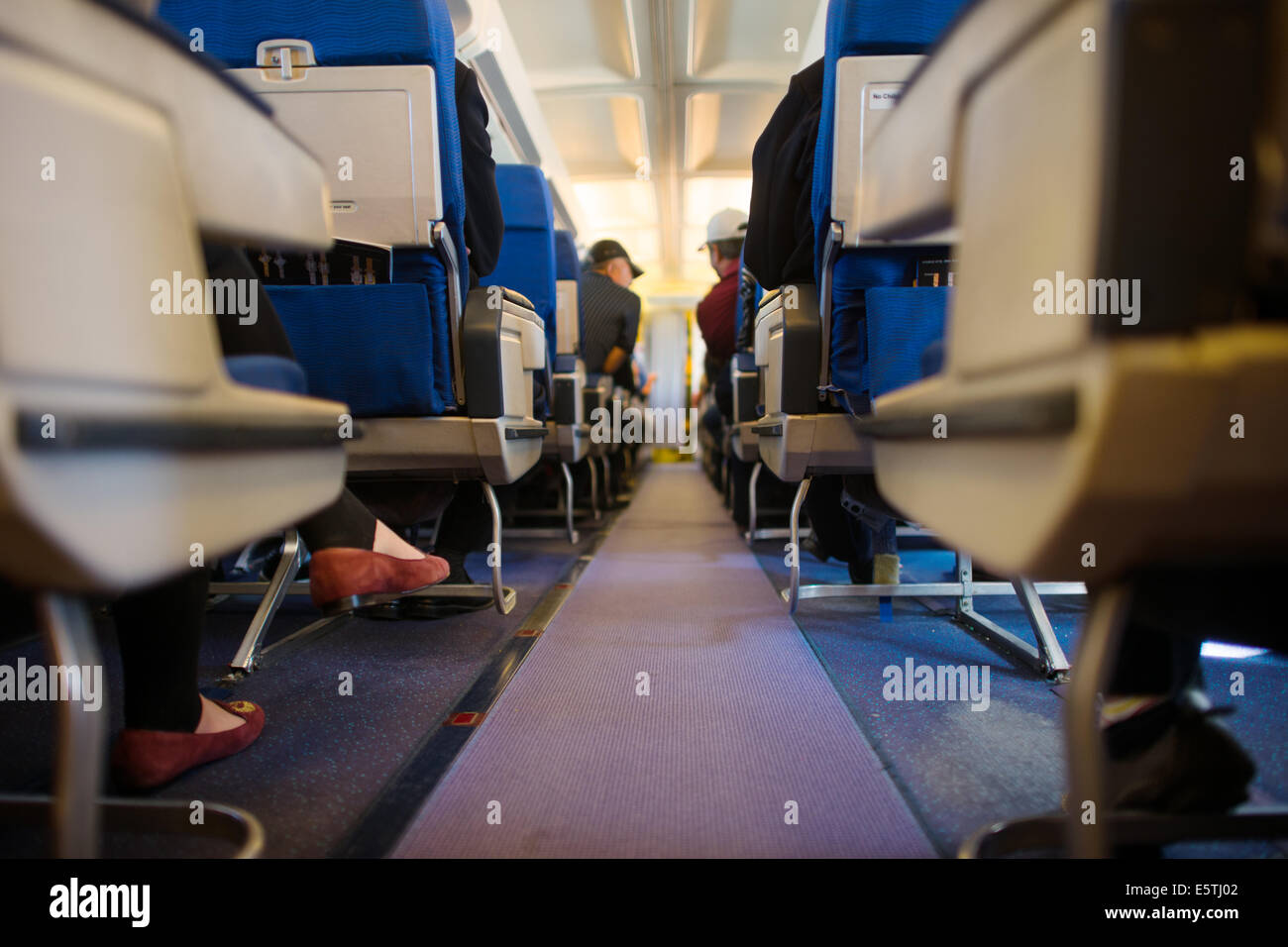Airplane cabin hi-res stock photography and images - Alamy