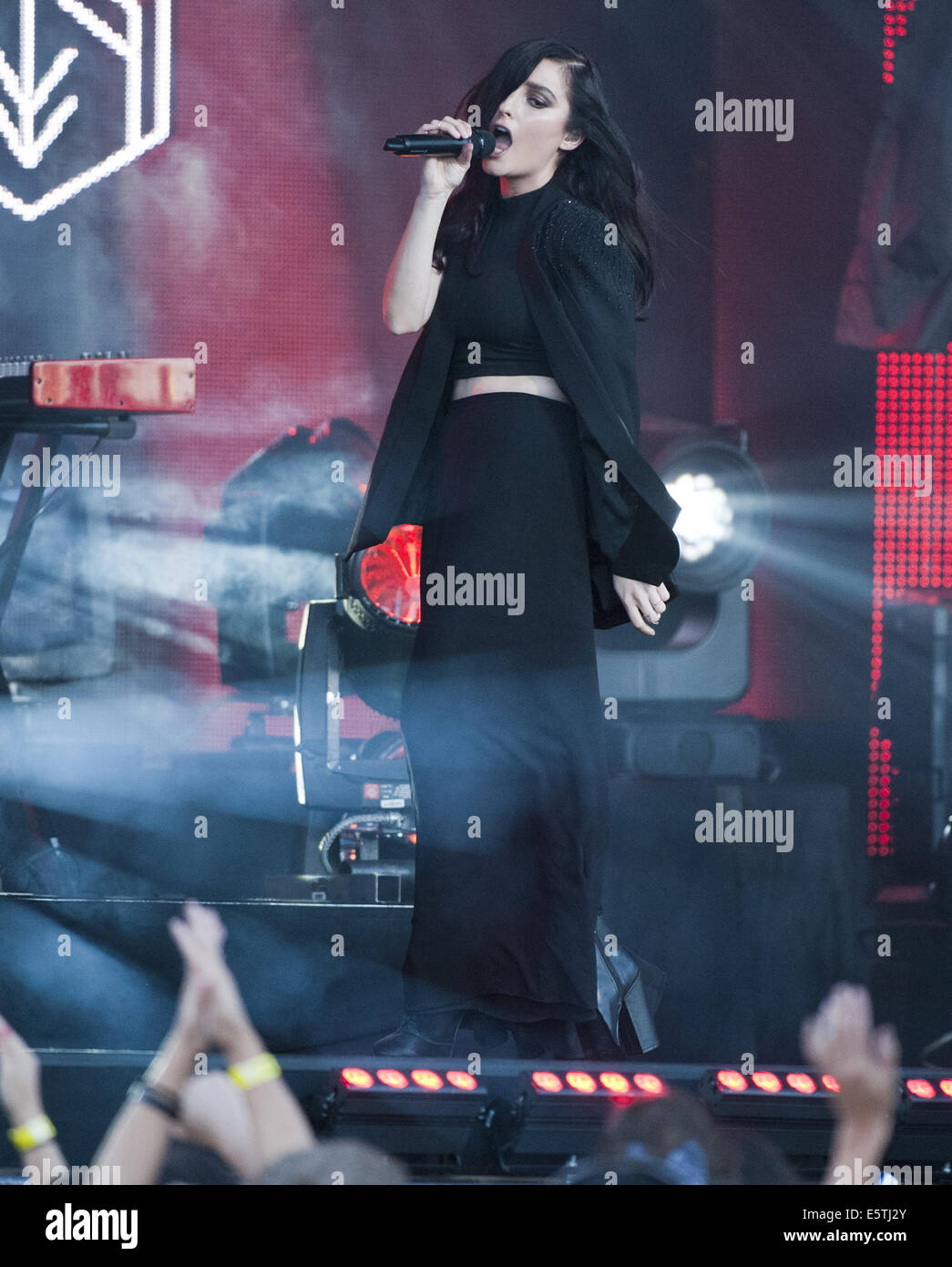 Hollywood, California, USA. 5th Aug, 2014. American singer-songwriter ...