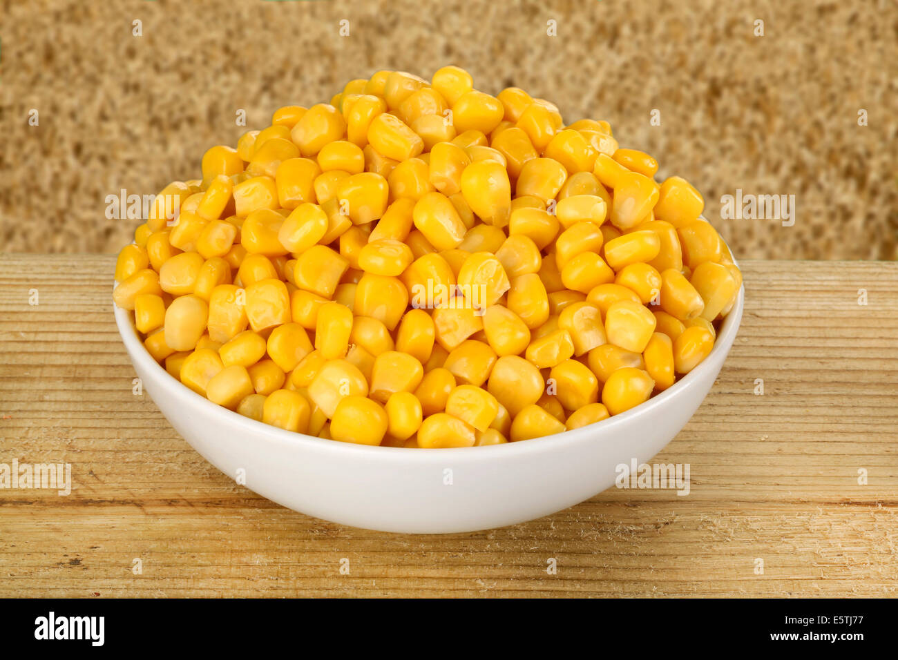 BOWL OF SWEETCORN Stock Photo - Alamy