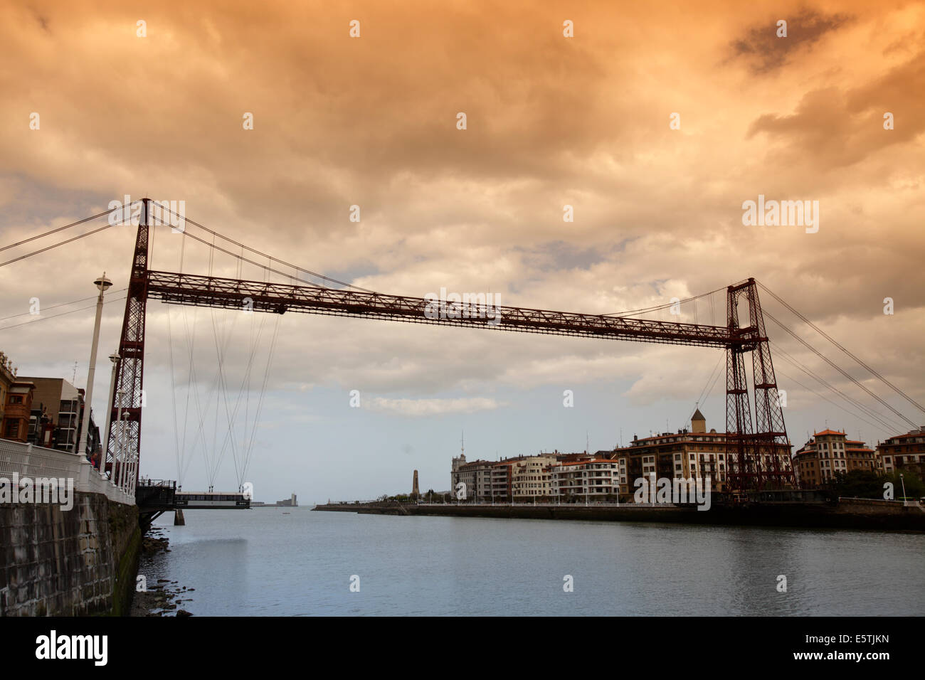 Vizcaya bridge bilbao hi-res stock photography and images - Alamy