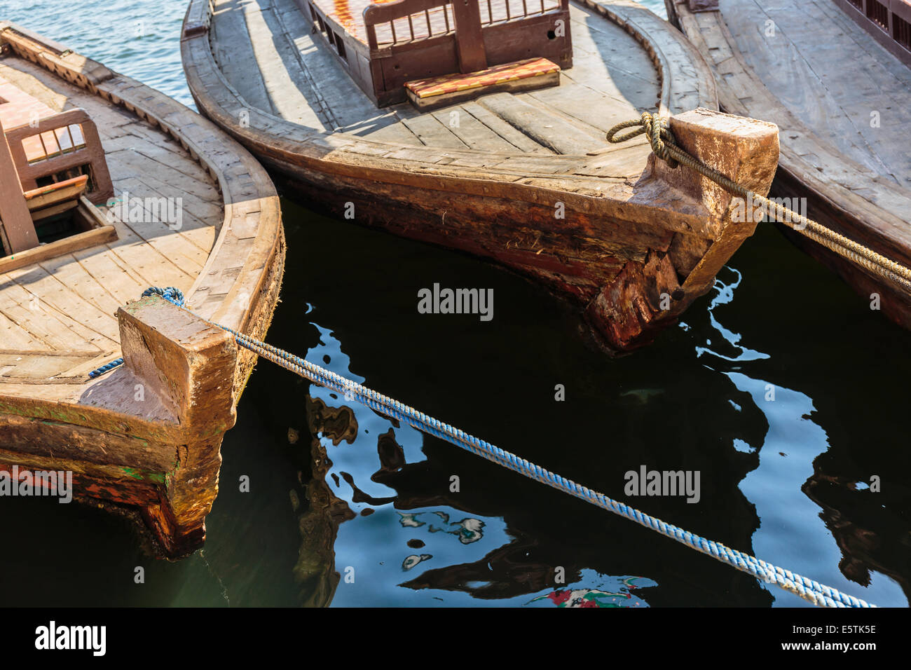 Traditional Abra boat at the pier in Dubai Stock Photo - Alamy